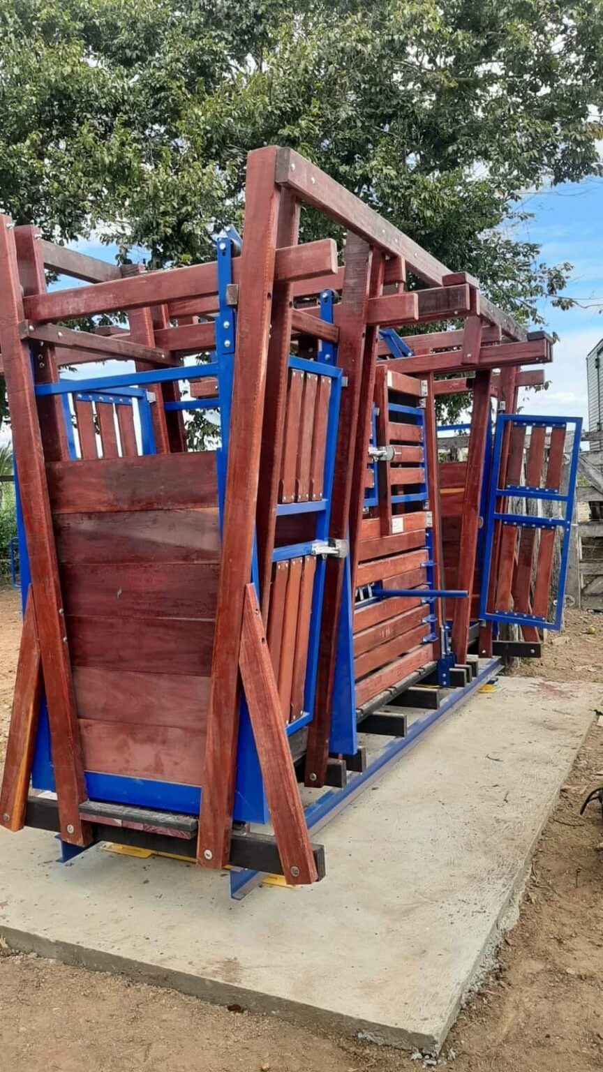 Tronco de contenção modelo americano com duas cabines sem balança – MA ...