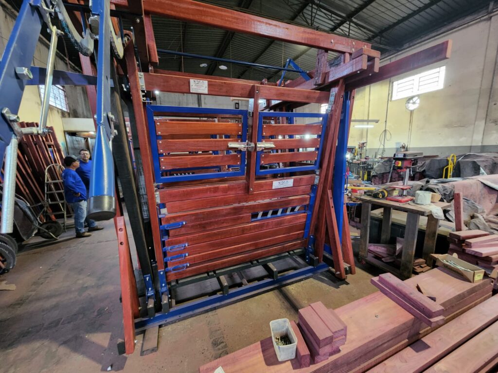 Tronco de contenção modelo compacto sem balança – MA Troncos e Balancas